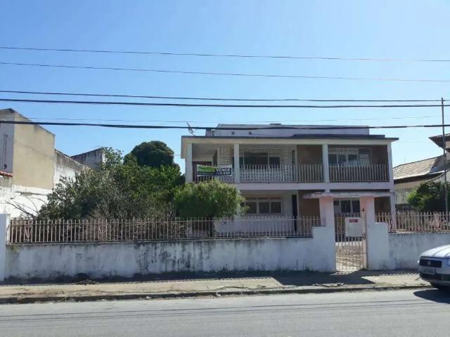 Casa / Sobrado para Venda em Araruama/RJ Centro 9 Quartos