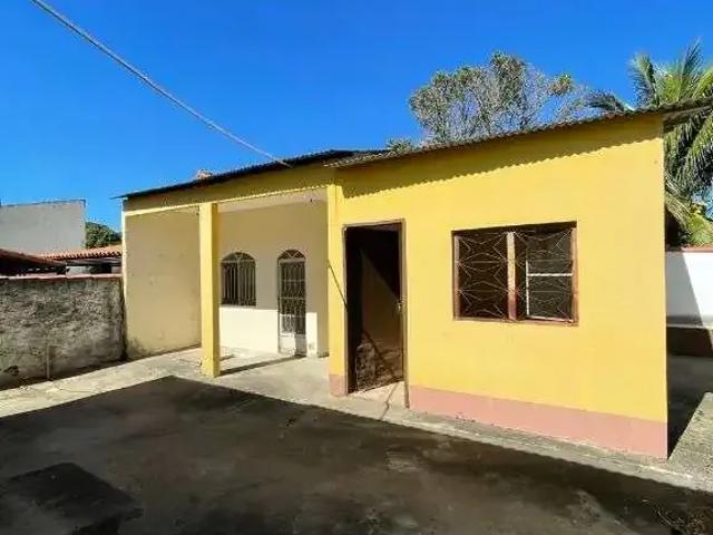 Casa / Sobrado para Venda em Araruama/RJ Centro 3 Quartos