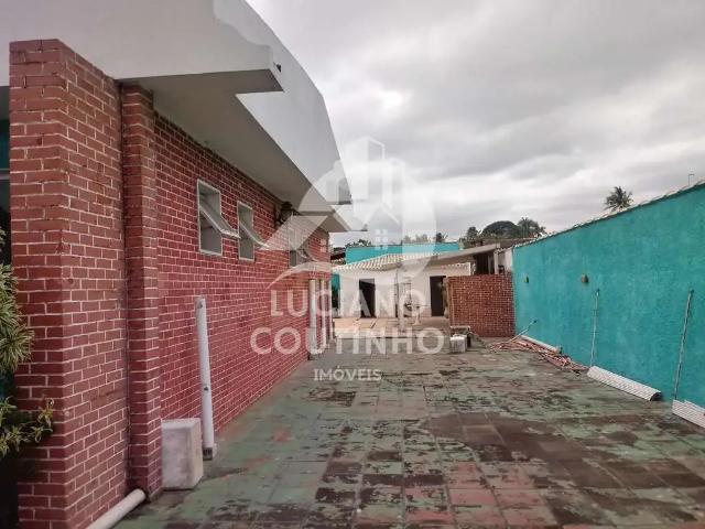 Casa / Sobrado para Venda em Araruama/RJ Coqueiral 4 Quartos