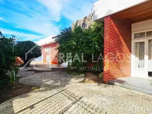 Casa / Sobrado para Venda em Araruama/RJ Coqueiral 4 Quartos