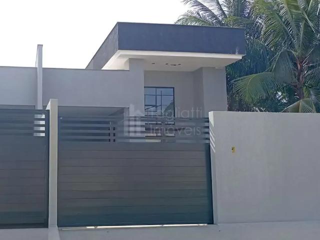 Casa / Sobrado para Venda em Araruama/RJ Coqueiral 3 Quartos