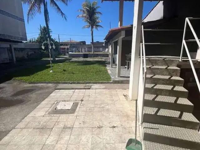 Casa / Sobrado para Venda em Araruama/RJ Iguabinha 3 Quartos