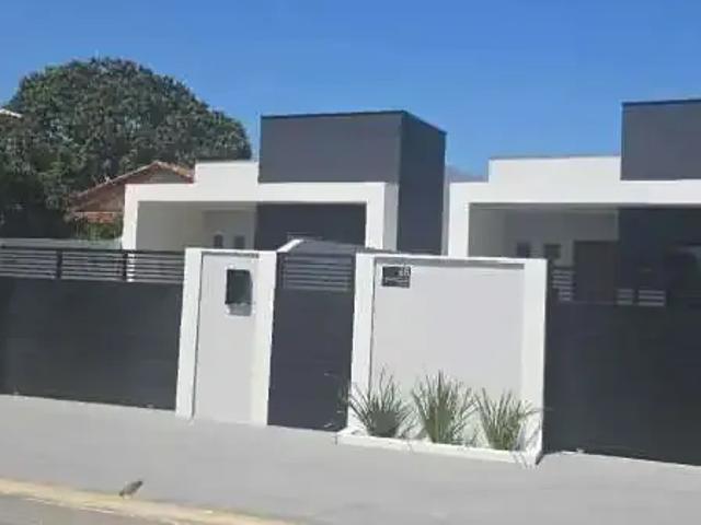 Casa / Sobrado para Venda em Araruama/RJ Lagoinha 2 Quartos