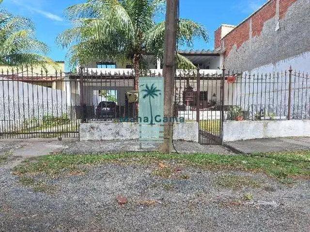 Casa / Sobrado para Venda em Araruama/RJ Parati 4 Quartos