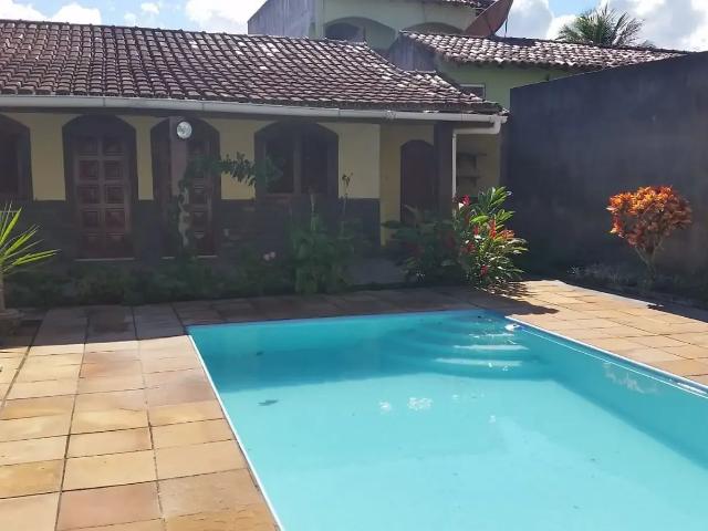 Casa / Sobrado para Venda em Araruama/RJ Parati 4 Quartos