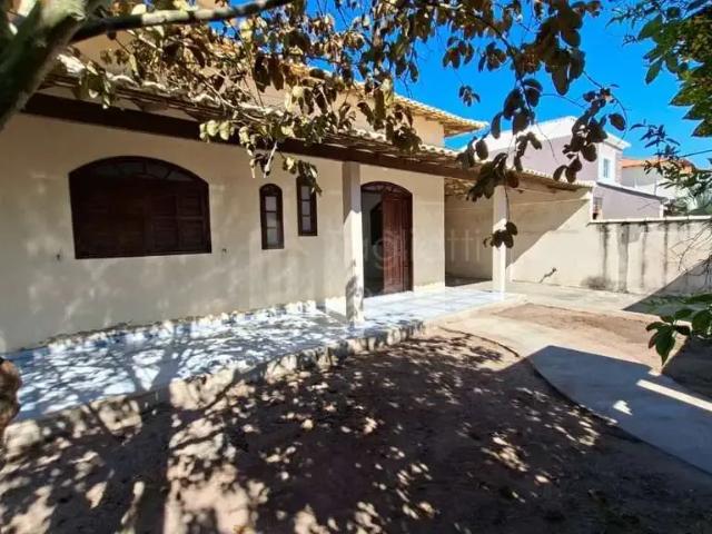 Casa / Sobrado para Venda em Araruama/RJ Parati 3 Quartos