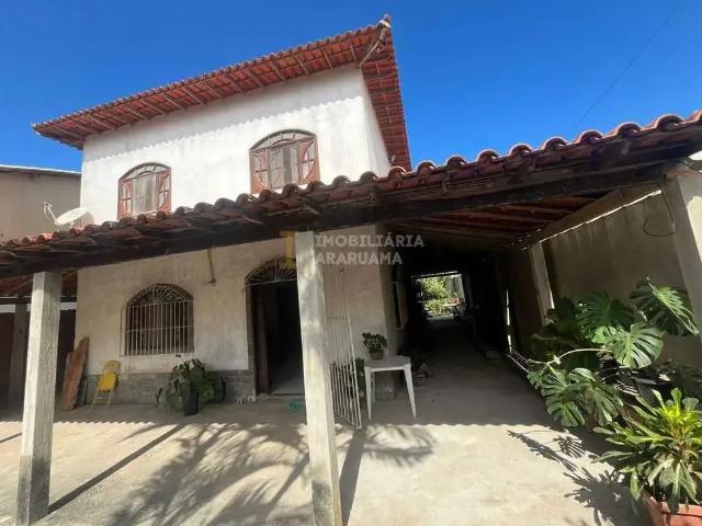 Casa / Sobrado para Venda em Araruama/RJ Parati 3 Quartos