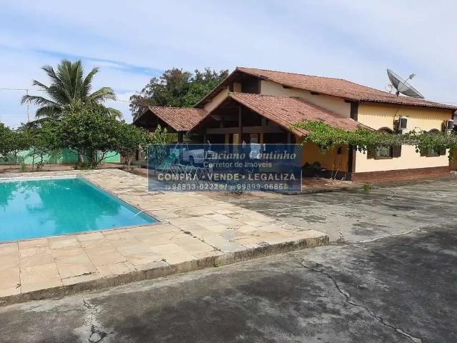 Casa / Sobrado para Venda em Araruama/RJ Parque Hotel 4 Quartos