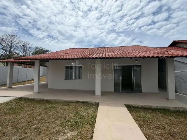 Casa / Sobrado para Venda em Araruama/RJ Parque Hotel 3 Quartos
