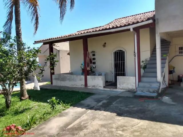 Casa / Sobrado para Venda em Araruama/RJ Ponte dos Leites 4 Quartos