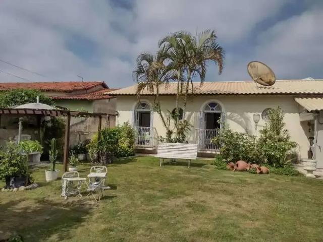 Casa / Sobrado para Venda em Araruama/RJ Pontinha 5 Quartos