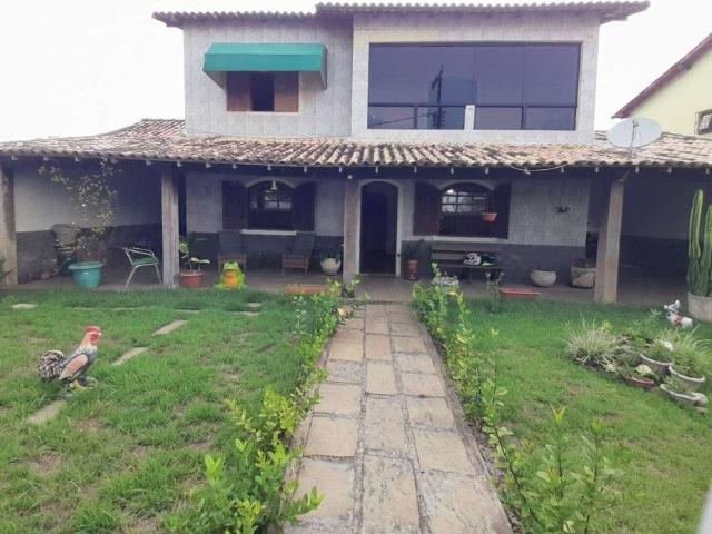 Casa / Sobrado para Venda em Araruama/RJ Pontinha 6 Quartos