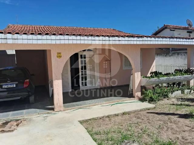 Casa / Sobrado para Venda em Araruama/RJ Praça da Bandeira