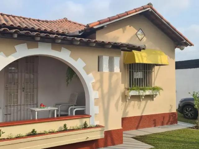 Casa / Sobrado para Venda em Araruama/RJ Praia Do Gavião 2 Quartos