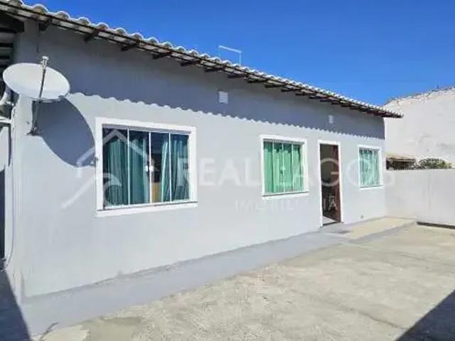 Casa / Sobrado para Venda em Araruama/RJ Vila Capri 2 Quartos
