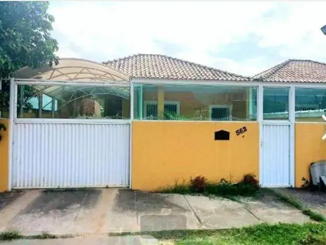 Casa / Sobrado para Venda em Araruama/RJ Vila Capri 2 Quartos