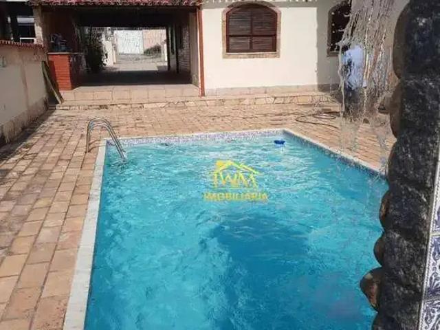 Casa / Sobrado para Venda em Araruama/RJ Vila Capri 5 Quartos