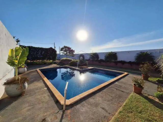 Casa / Sobrado para Venda em Arealva/SP Santa Izabel 1 Quartos