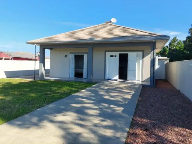Casa / Sobrado para Venda em Arroio do Sal/RS Camboim 2 Quartos