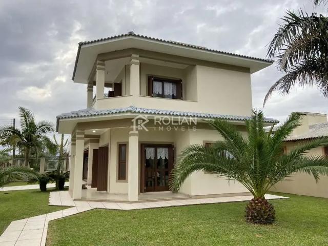 Casa / Sobrado para Venda em Arroio do Sal/RS Camboim 3 Quartos