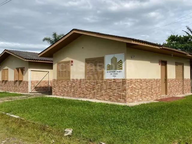 Casa / Sobrado para Venda em Arroio do Sal/RS Areias Brancas 3 Quartos