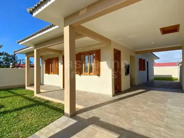 Casa / Sobrado para Venda em Arroio do Sal/RS Areias Brancas 3 Quartos