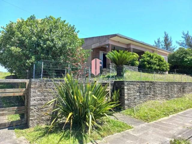 Casa / Sobrado para Venda em Arroio do Sal/RS Balneário Atlântico 4 Quartos