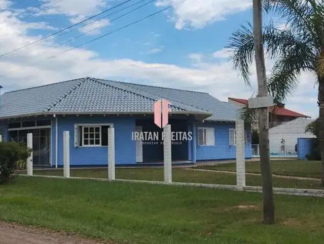 Casa / Sobrado para Venda em Arroio do Sal/RS Balneário Atlântico 4 Quartos