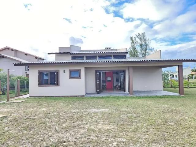 Casa / Sobrado para Venda em Arroio do Sal/RS Balneário Atlântico 2 Quartos