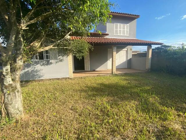 Casa / Sobrado para Venda em Arroio do Sal/RS Balneário Atlântico 3 Quartos