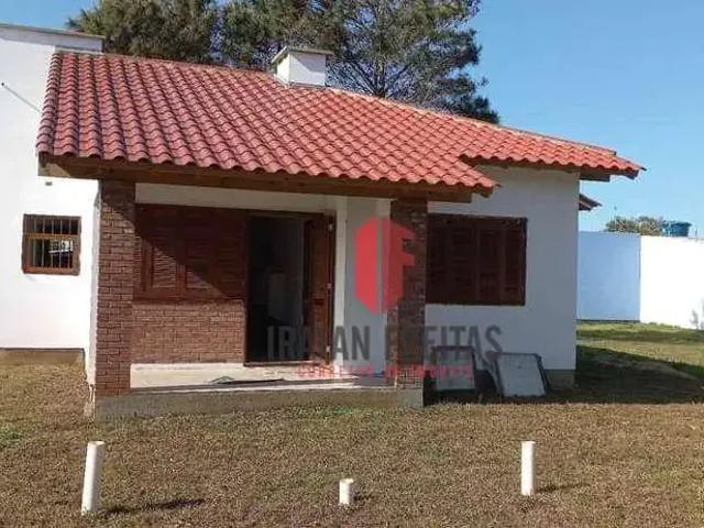 Casa / Sobrado para Venda em Arroio do Sal/RS Balneário Atlântico 3 Quartos