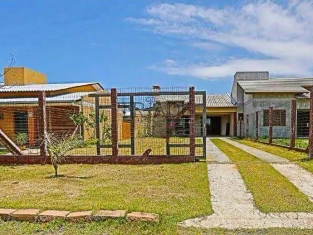 Casa / Sobrado para Venda em Arroio do Sal/RS Balneário Atlântico 3 Quartos