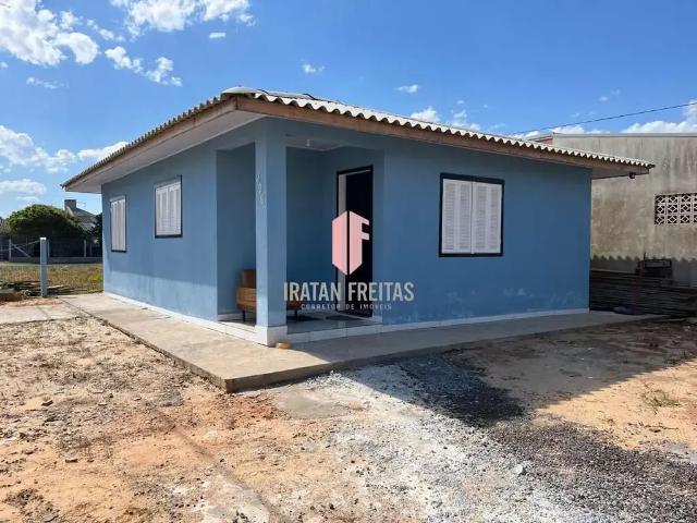 Casa / Sobrado para Venda em Arroio do Sal/RS Balneário Figueirinha 2 Quartos