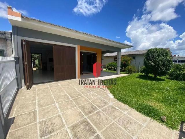 Casa / Sobrado para Venda em Arroio do Sal/RS Balneário Figueirinha 3 Quartos