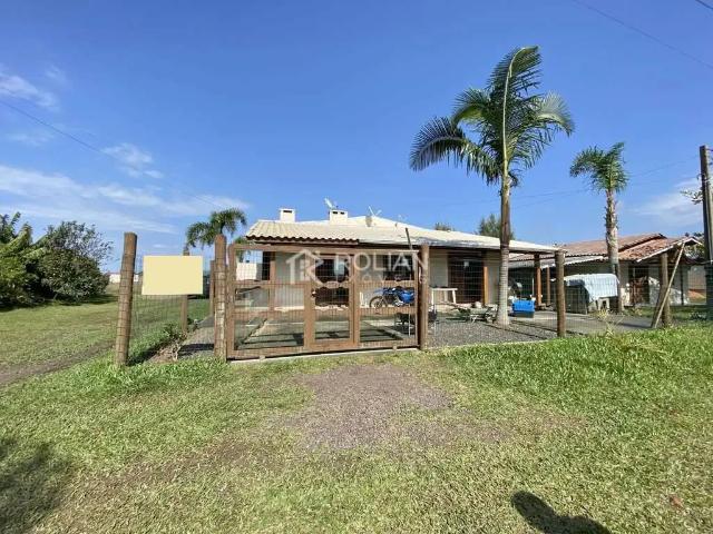 Casa / Sobrado para Venda em Arroio do Sal/RS Praia de Âncora 6 Quartos