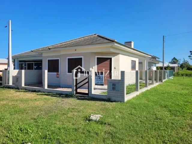 Casa / Sobrado para Venda em Arroio do Sal/RS Rondinha 3 Quartos