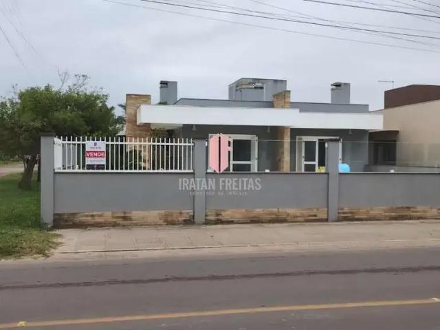 Casa / Sobrado para Venda em Arroio do Sal/RS Rondinha 3 Quartos