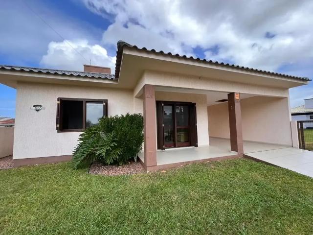 Casa / Sobrado para Venda em Arroio do Sal/RS Vista Alegre 3 Quartos