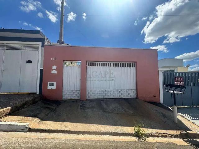 Casa / Sobrado para Venda em Artur Nogueira/SP Coração Criança 2 Quartos