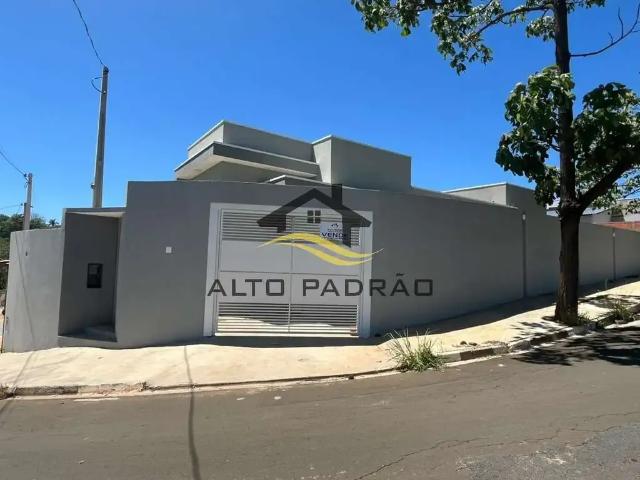 Casa / Sobrado para Venda em Artur Nogueira/SP Coração Criança 2 Quartos