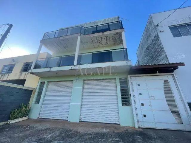 Casa / Sobrado para Venda em Artur Nogueira/SP Desmembramento José Capello 5 Quartos