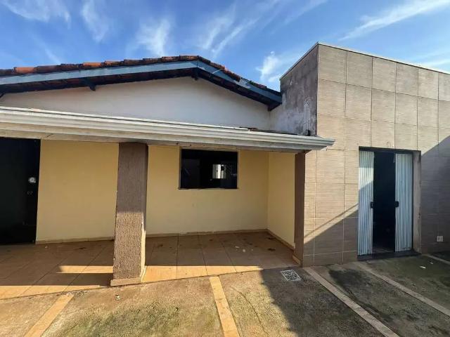 Casa / Sobrado para Venda em Artur Nogueira/SP Itamaraty 2 Quartos