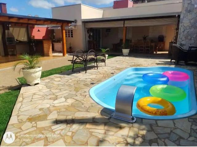 Casa / Sobrado para Venda em Artur Nogueira/SP Itamaraty 2 Quartos