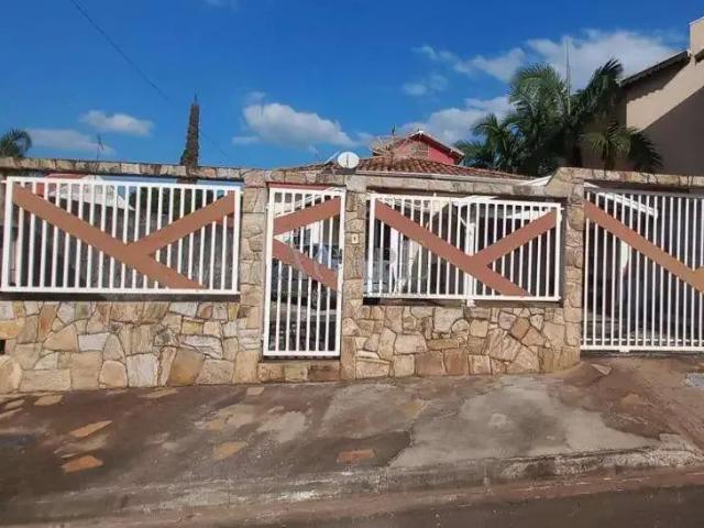 Casa / Sobrado para Venda em Artur Nogueira/SP Jardim Arrivabene 3 Quartos