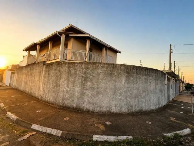 Casa / Sobrado para Venda em Artur Nogueira/SP Jardim Bela Vista 3 Quartos