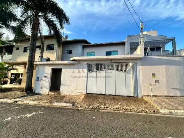 Casa / Sobrado para Venda em Artur Nogueira/SP Jardim Bela Vista 4 Quartos
