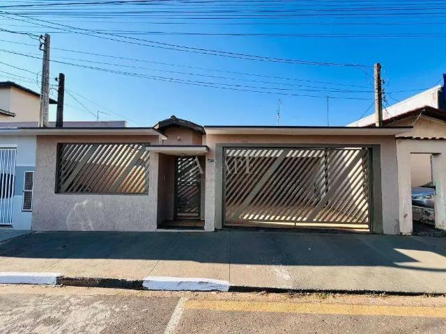 Casa / Sobrado para Venda em Artur Nogueira/SP Jardim de Faveri 3 Quartos