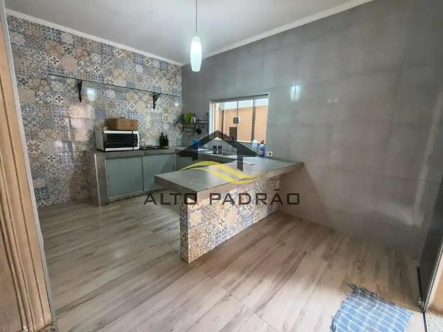 Casa / Sobrado para Venda em Artur Nogueira/SP Jardim do Lago 3 Quartos
