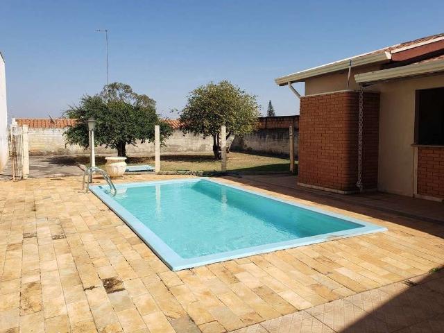 Casa / Sobrado para Venda em Artur Nogueira/SP Jardim Resek II 3 Quartos