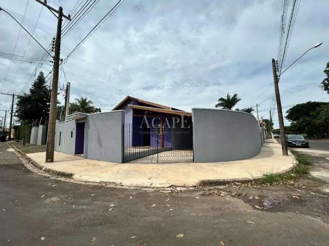 Casa / Sobrado para Venda em Artur Nogueira/SP Jardim Rezek 5 Quartos